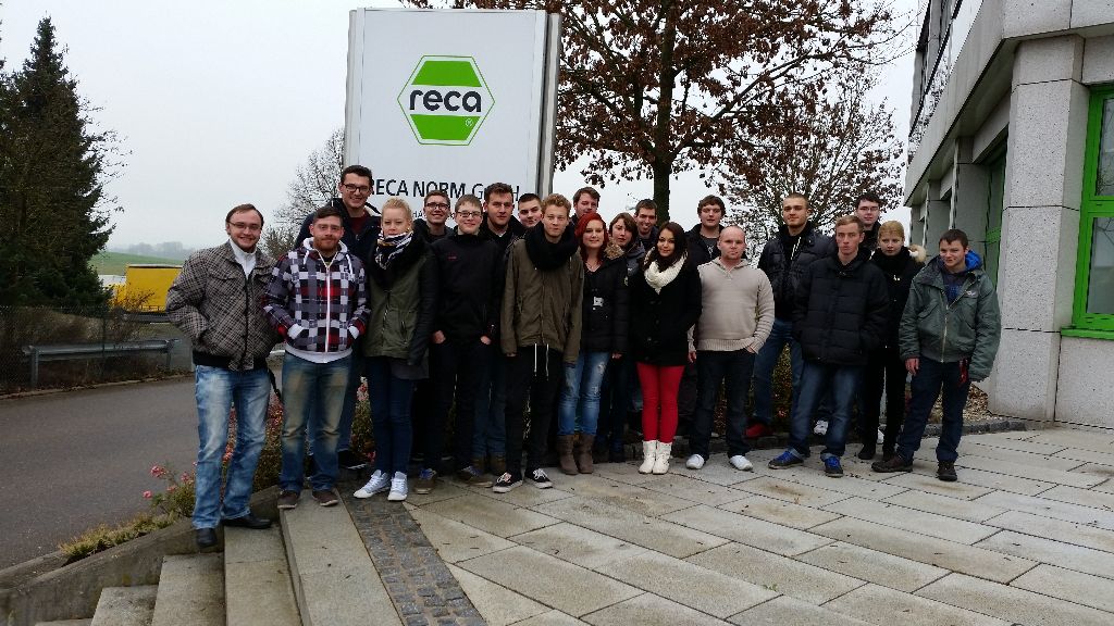 Betriebsbesichtigung bei Reca Norm | Kaufmännische Schule Künzelsau